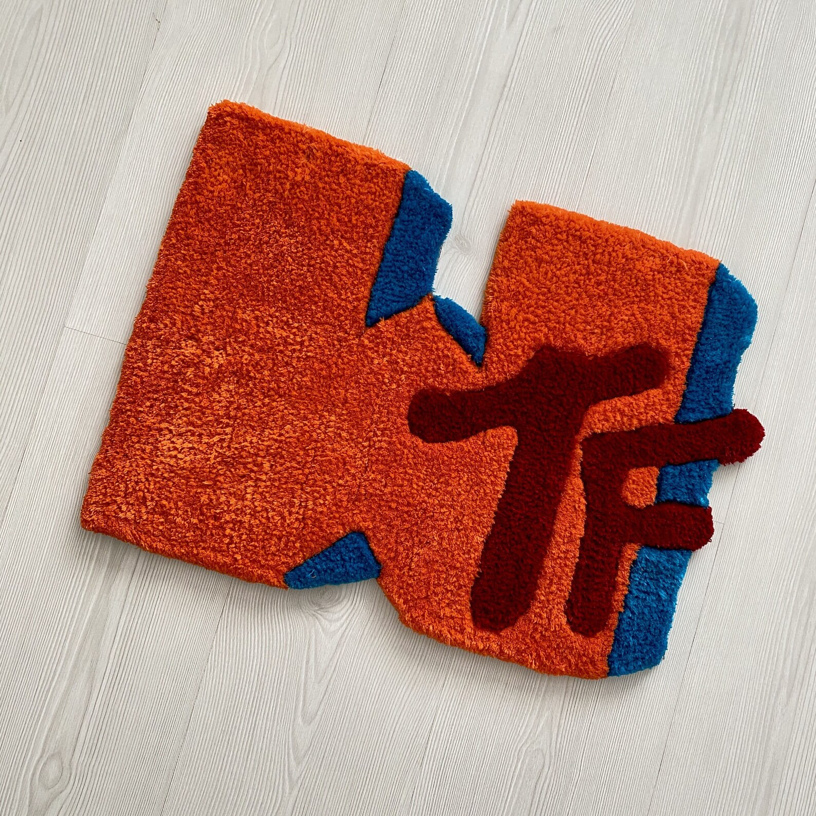 15 Best Handmade Lettered Tufted Rugs to Get for Your Room - atinydreamer